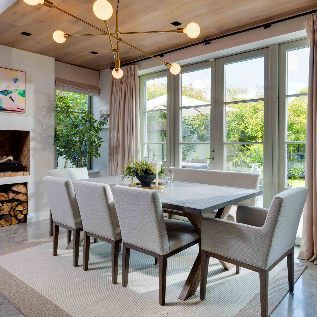 Evie Carver Chair – Diamond Furniture